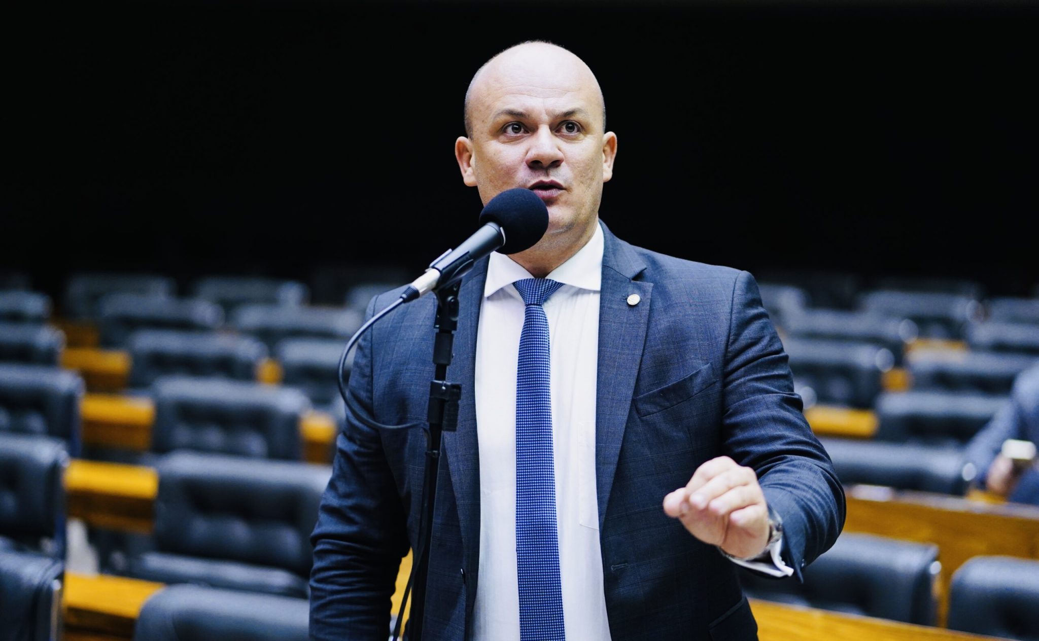 Com patrimônio milionário, Cabo Gilberto critica taxação de ricos e ...